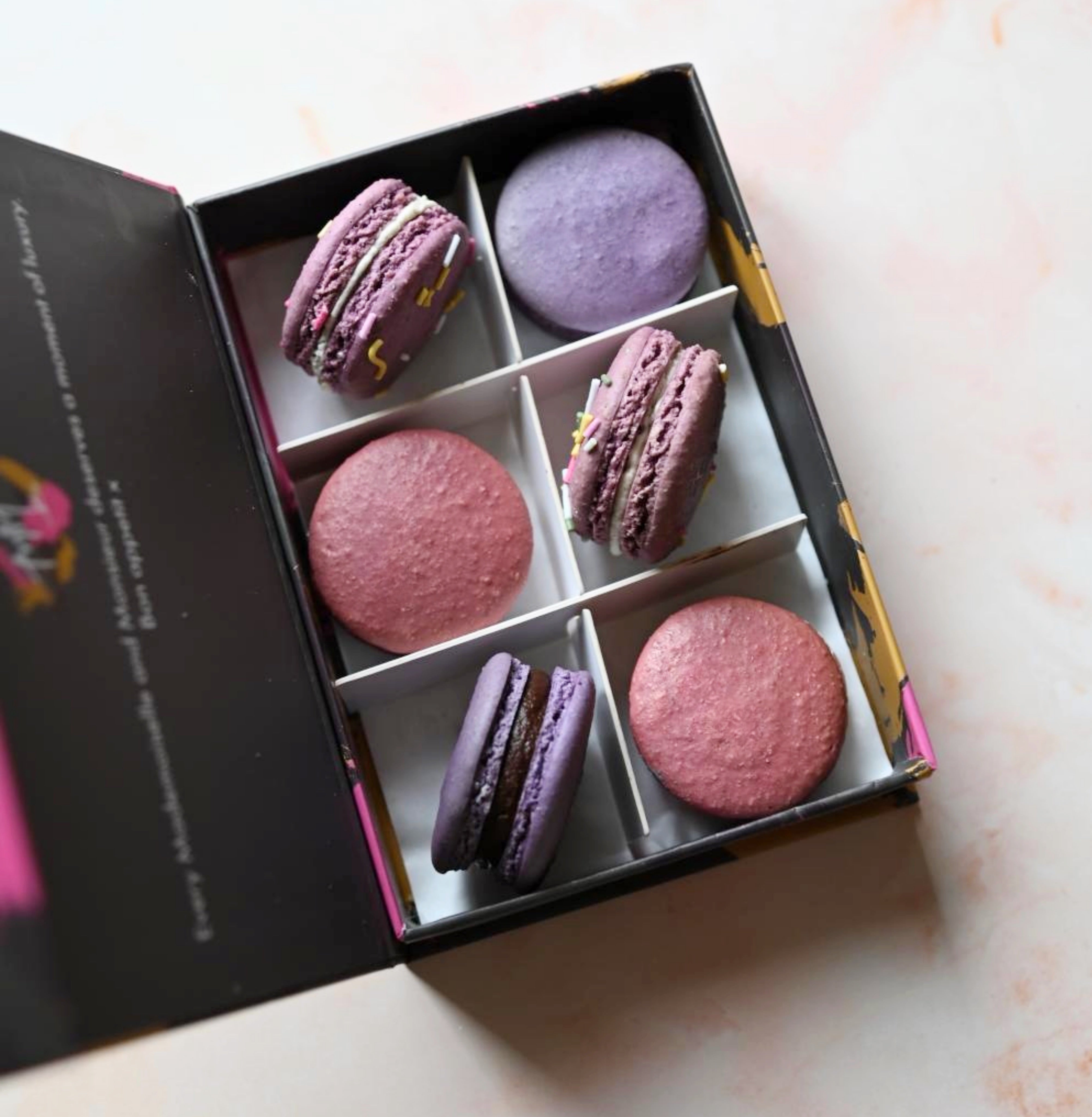 Purple Macaron Gift Box - 6, 12, 18 & 24 Macarons – Mademoiselle Macaron